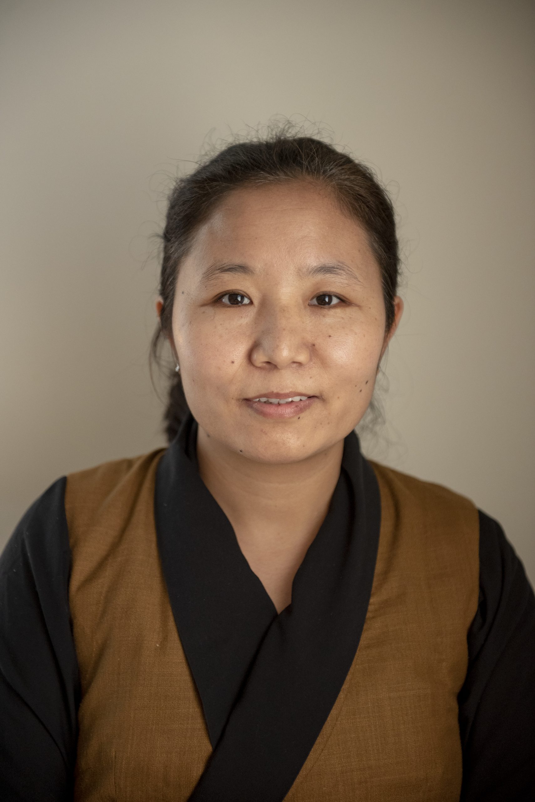 Staff of DoHe – Tibetan Health