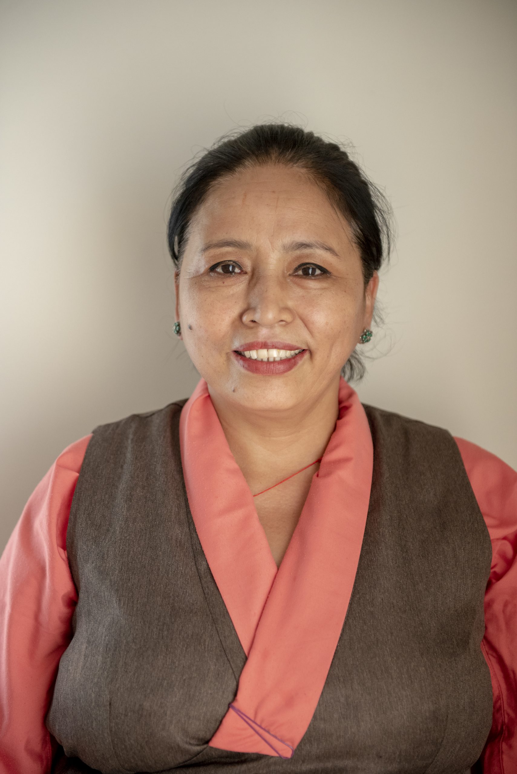 Staff of DoHe – Tibetan Health